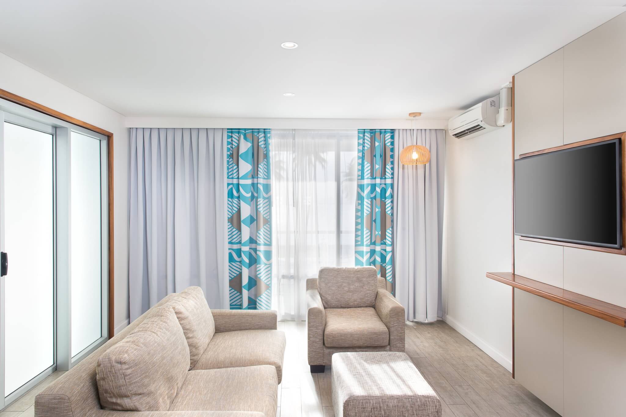 Stay - Holiday Inn Suva Fiji